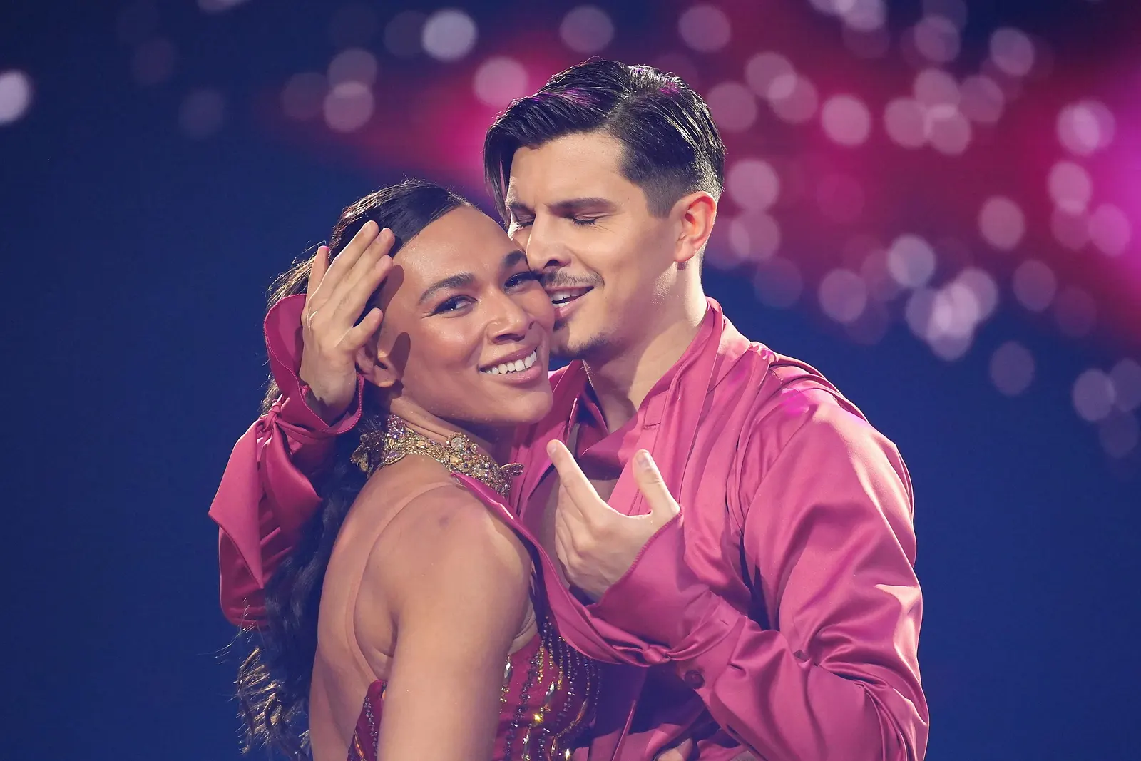 Todesfall kurz vor "Let's Dance"-Viertelfinale: Marie Mouroum ringt um ...