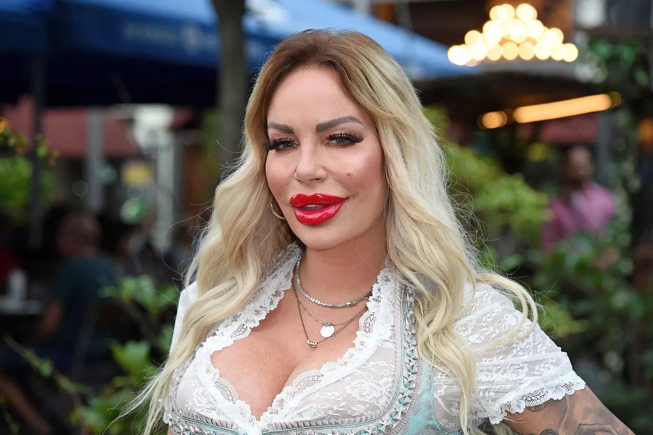 Gina-Lisa Lohfink: Beauty-Pfusch – Not-OP rettet ihren Po | InTouch