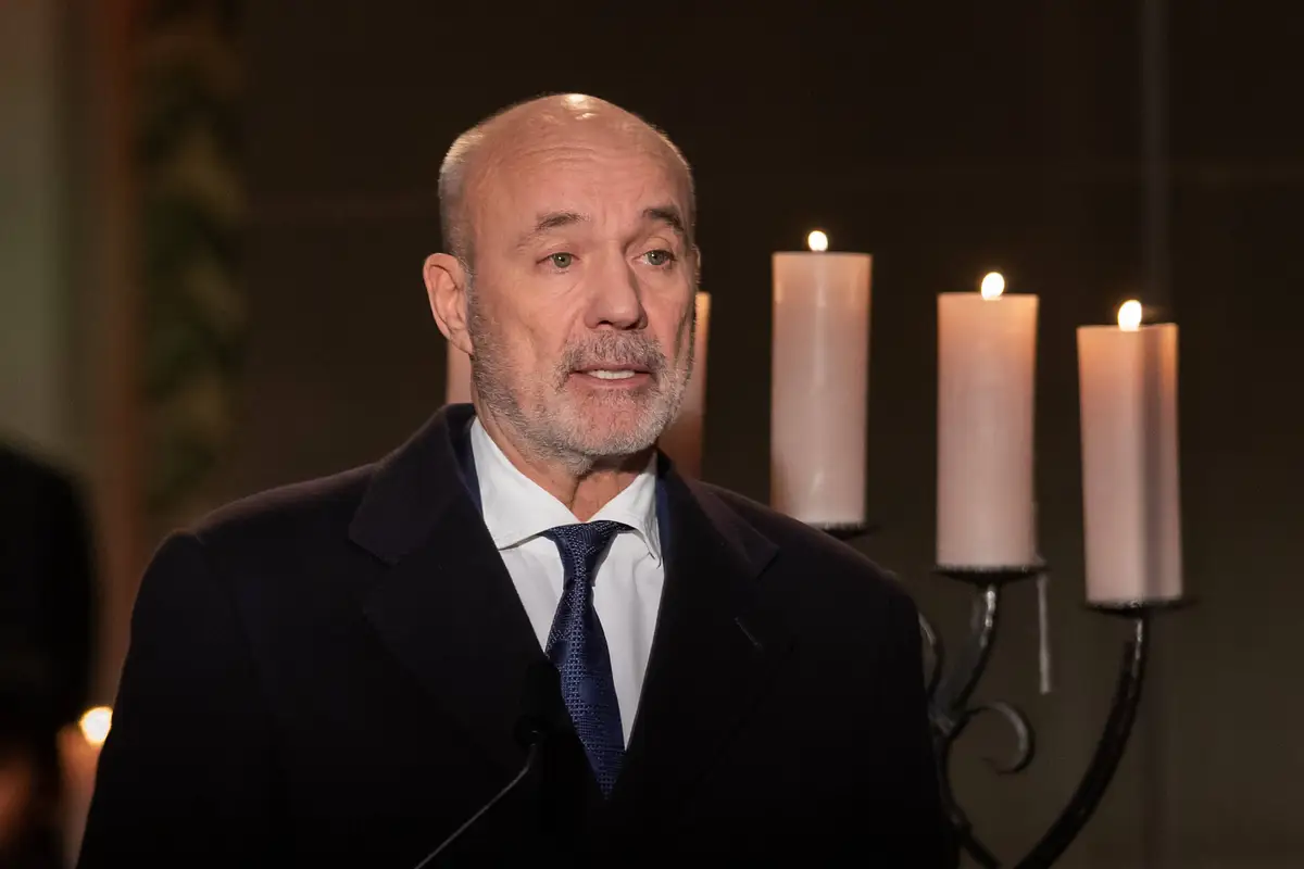 Heiner Lauterbach: Herzstillstand und Not-OP! Er bricht endlich sein ...