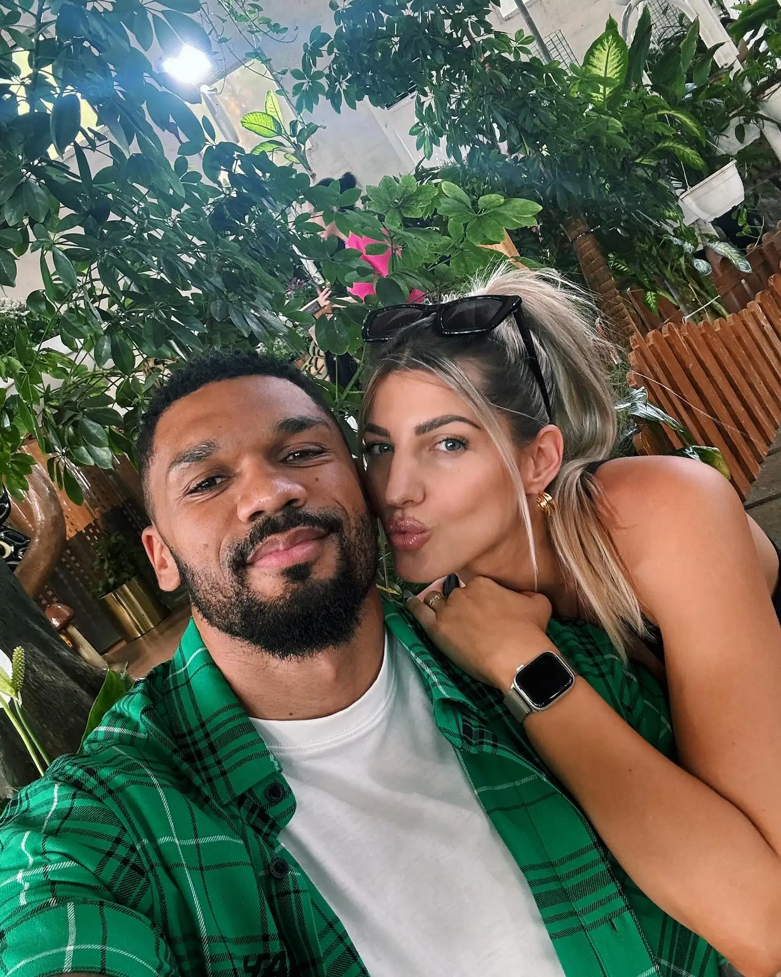 Sarah & Dominic Harrison: Erstes Foto von Baby Alea! | InTouch